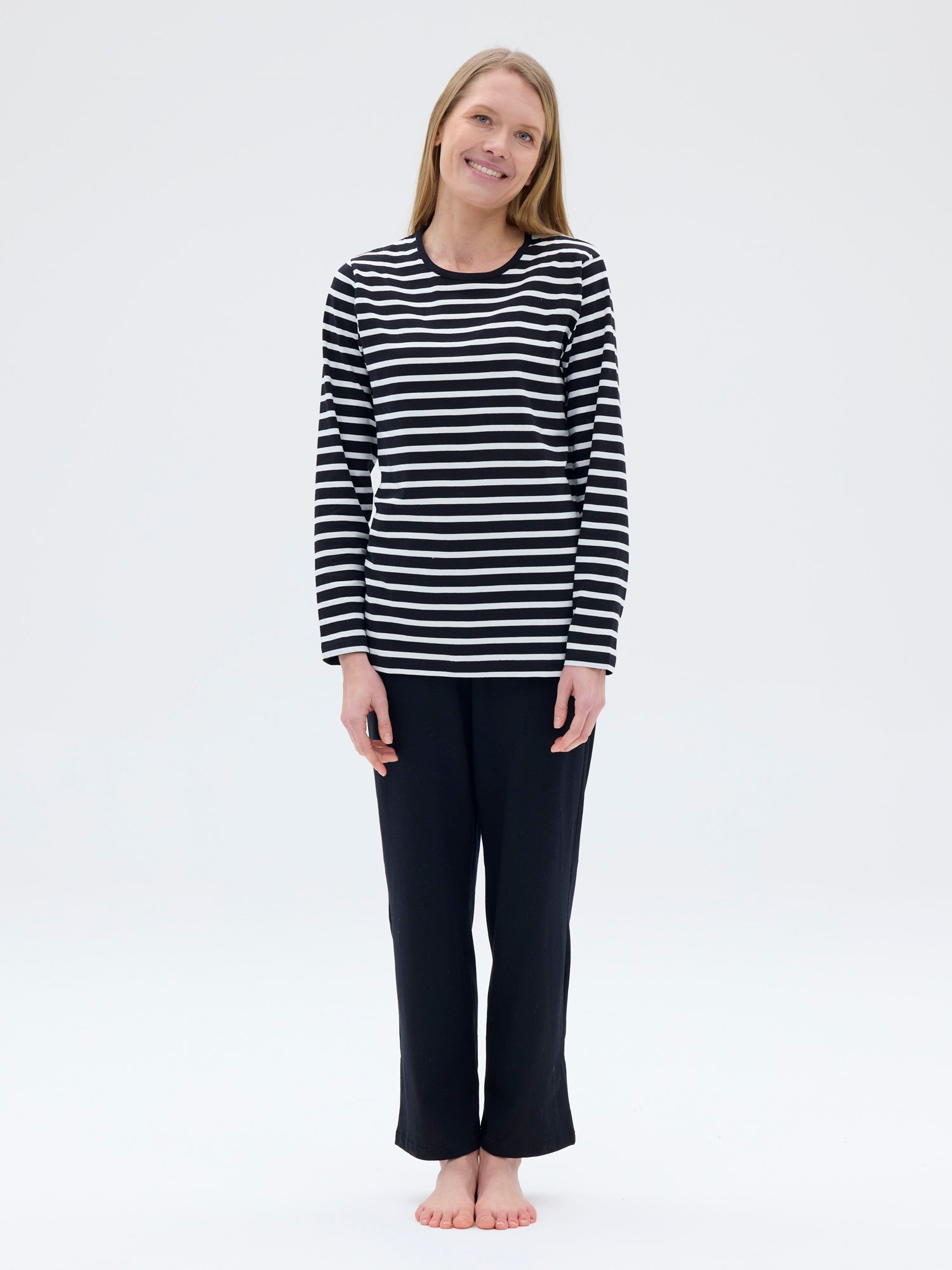 Sofia Pyjamas Classic Stripe, Black/White – Ratia